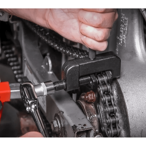Sealey VS779KIT ⏐ Motorcycle Chain Maintenance Kit | Compressed Air ...